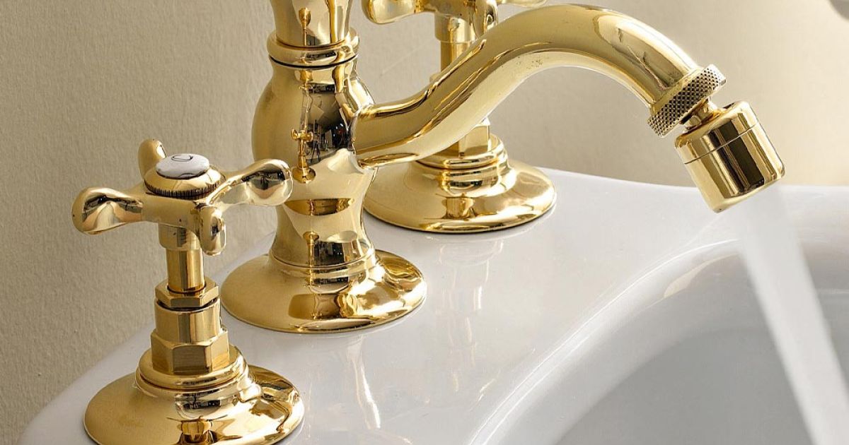 Grifo para bidé de latón clásico hecho a mano con 3 orificios Made in Italy